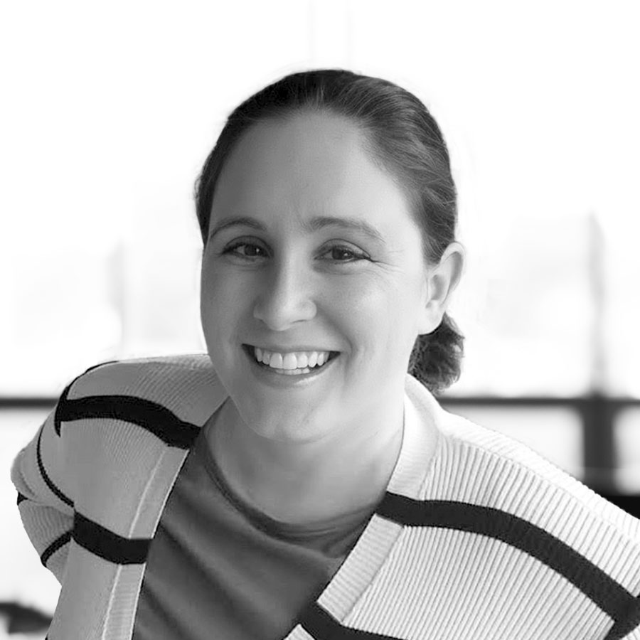 Meet The Team | Niki Jones Agency